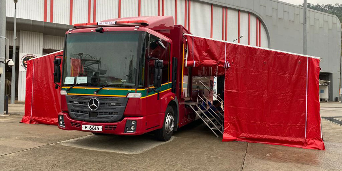 Hong Kong fire fighters use Econic as cooling vehicle