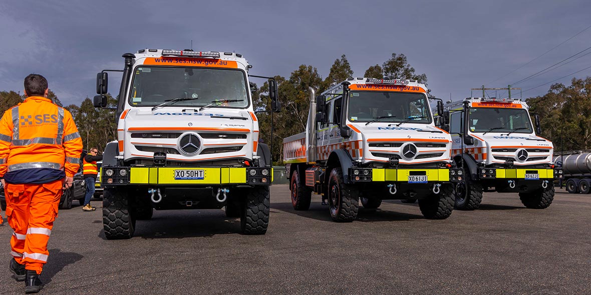 The Unimog proves to be a hero during the floods in Australia.