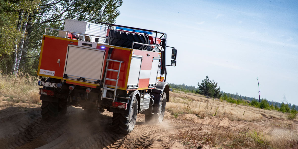 The Unimog fighting fires in Latvia's forests.