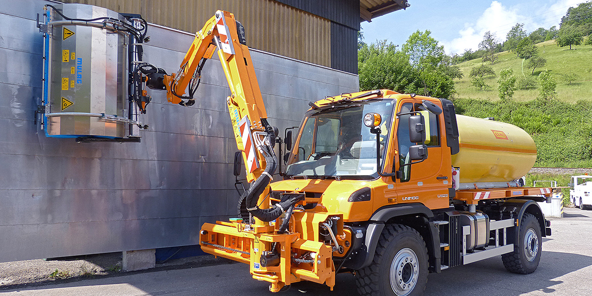 Unimog equipped with a Mulag MFK 500-T keeps tunnels in Mexico and ...