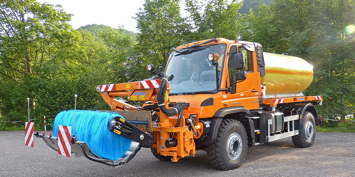 Unimog equipped with a Mulag MFK 500-T keeps tunnels in Mexico and ...